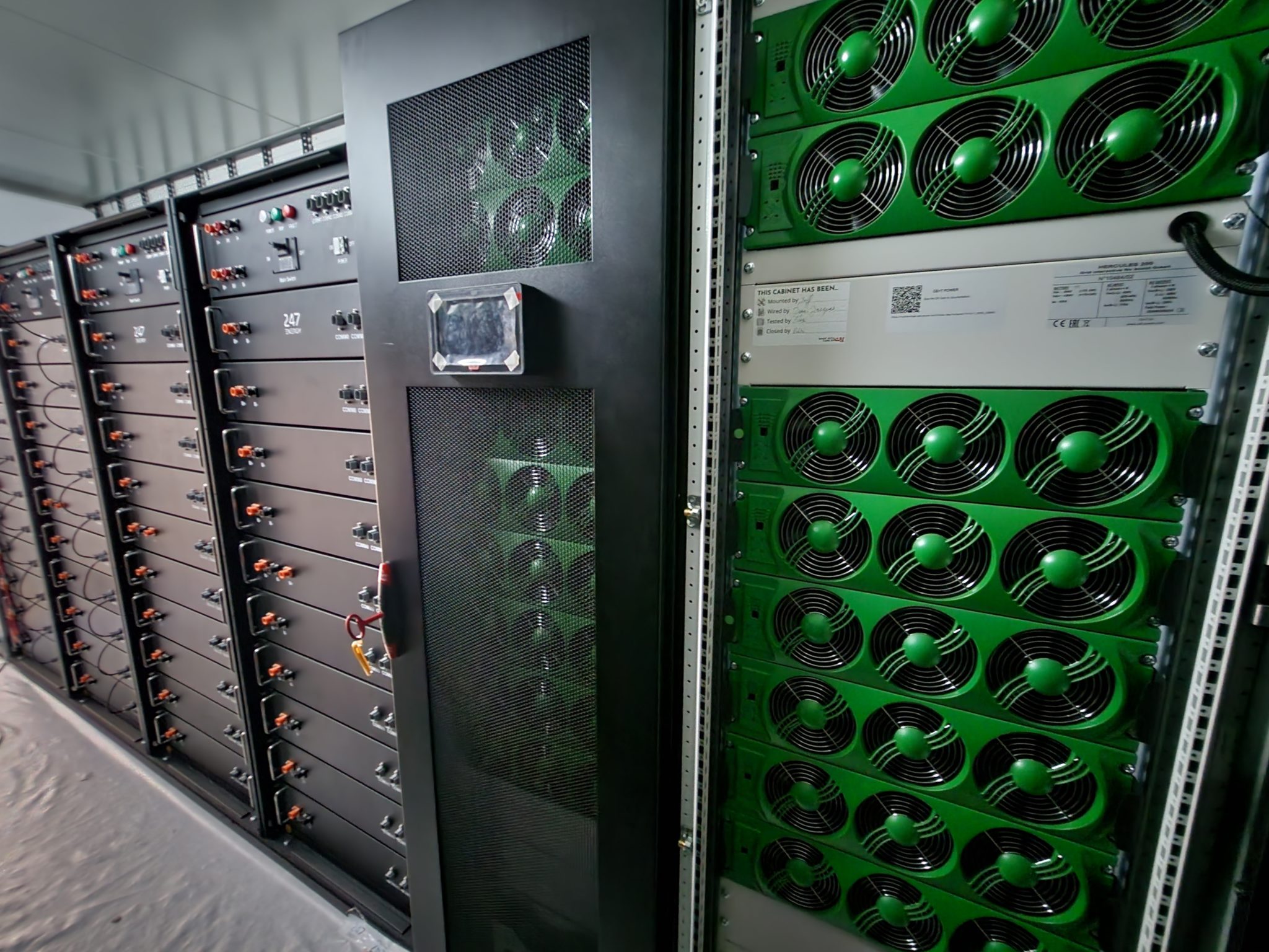 Revolutionizing Energy Storage with Supercapacitors - CE+T Power